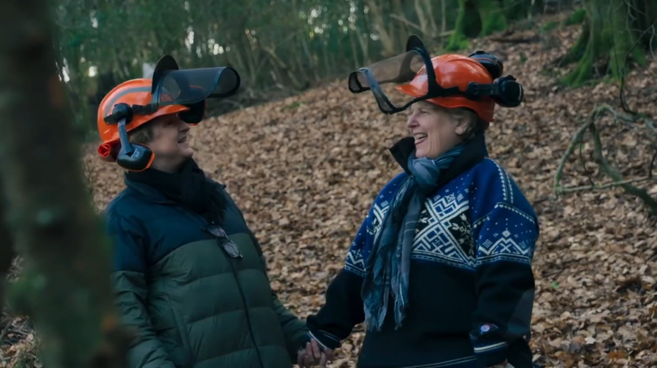 “Lesbians and chainsaws are, it seems, a match made in heaven”: Sandi’s ...